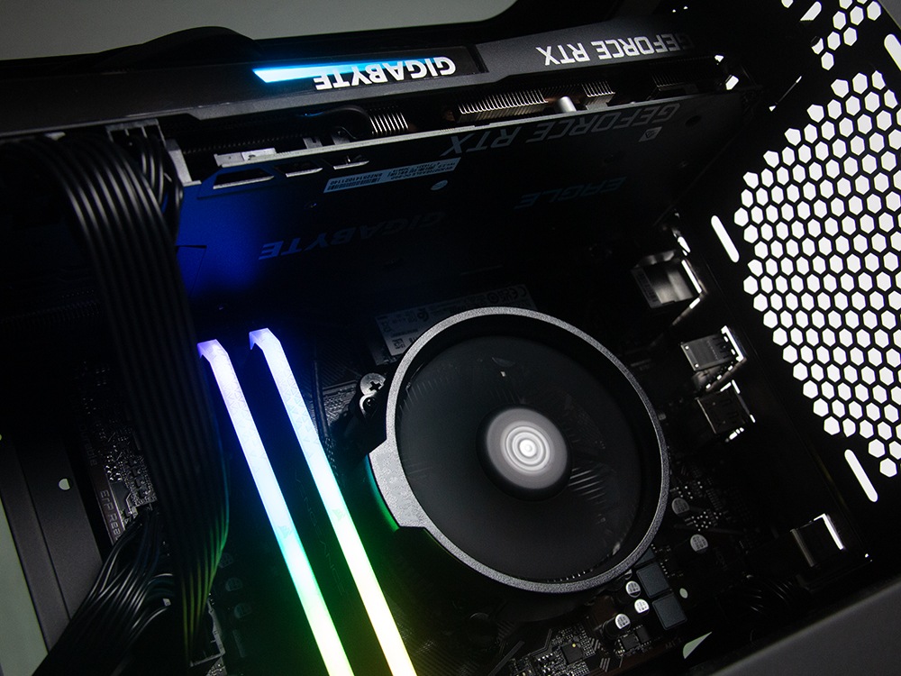 Karuza Cube AMD 5600X GeForce RTX 3070 Gaming PC | Centre Com Gaming ...