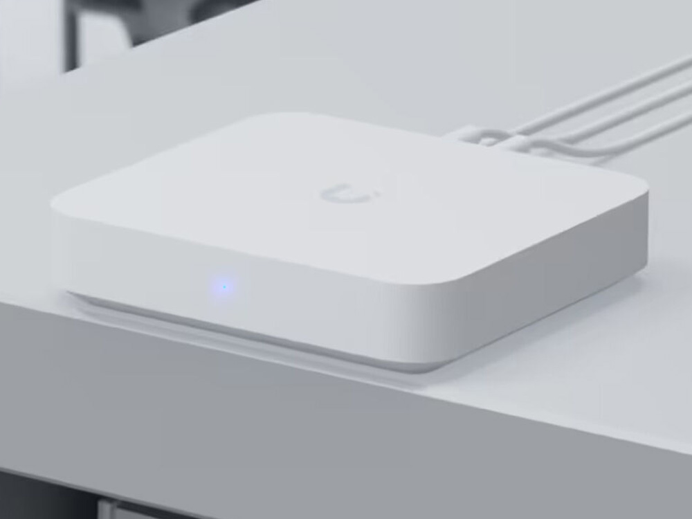 Ubiquiti Gateway Max Compact Multi-WAN Independent UniFi Gateway [UXG-MAX]